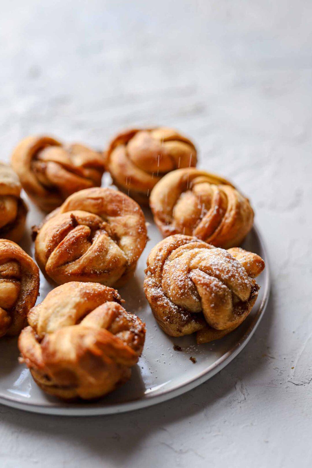 Cinnamon Bun Knots - Lucy & Lentils